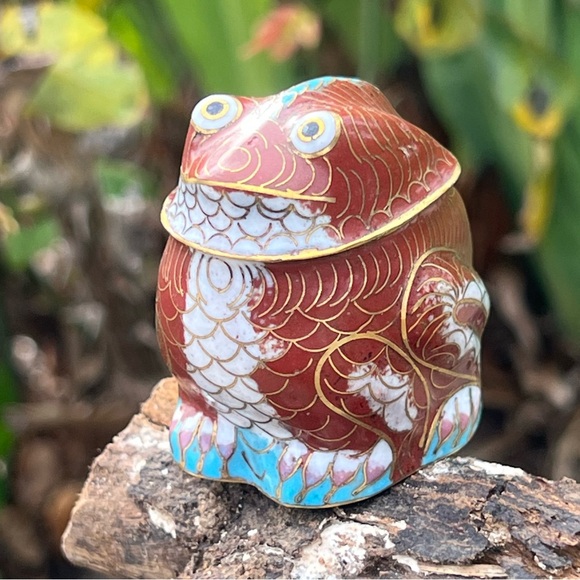 Accents | Vintage Cloisonn Mini Frog Figurine Trinket Box Rare Hard To ...
